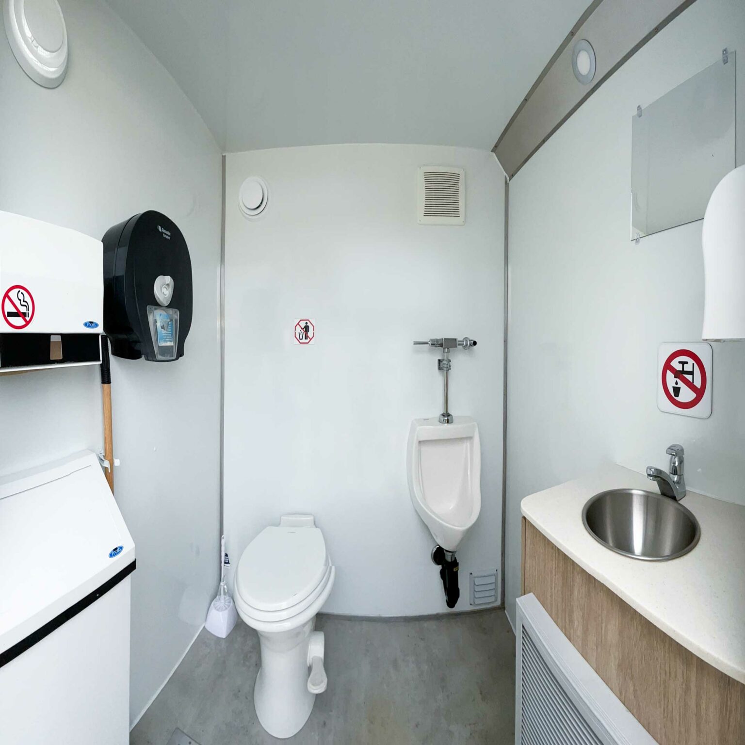 Prosan 800 | Sanitary block and portable toilets | Sanivac